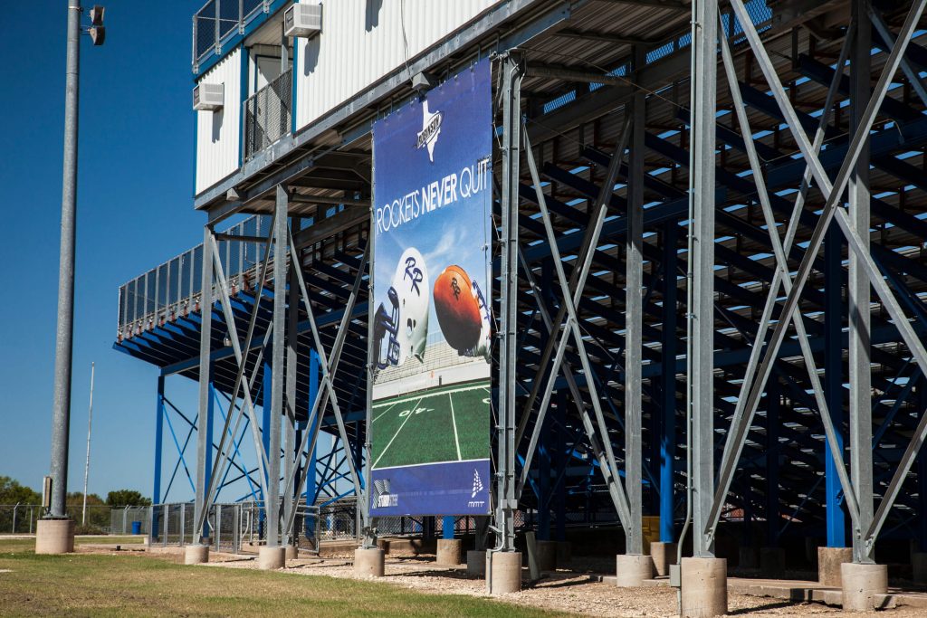 Robinson High School - Sturdisteel